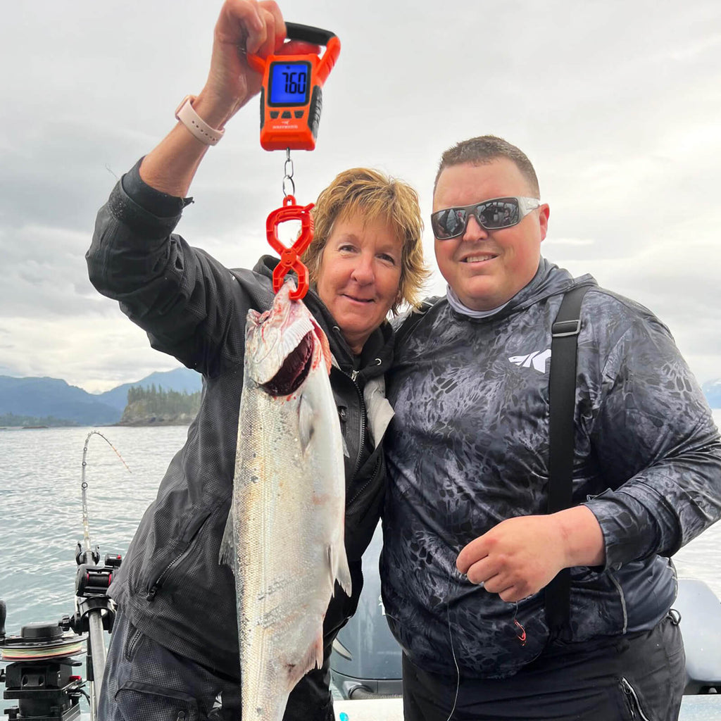 KastKing WideView Floating Waterproof Digital Scale or Lip Grip Combo